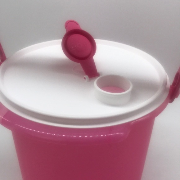 Tupperware | Kitchen | Tupperware Easy Go Bucket Canister 5 Liter ...